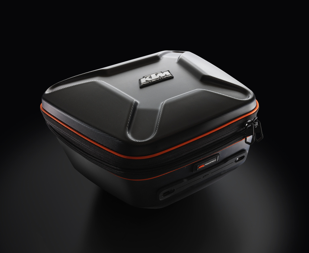 TOP CASE
